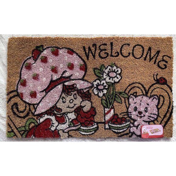 Strawberry Shortcake | Accents | Strawberry Shortcake And Custard The ...